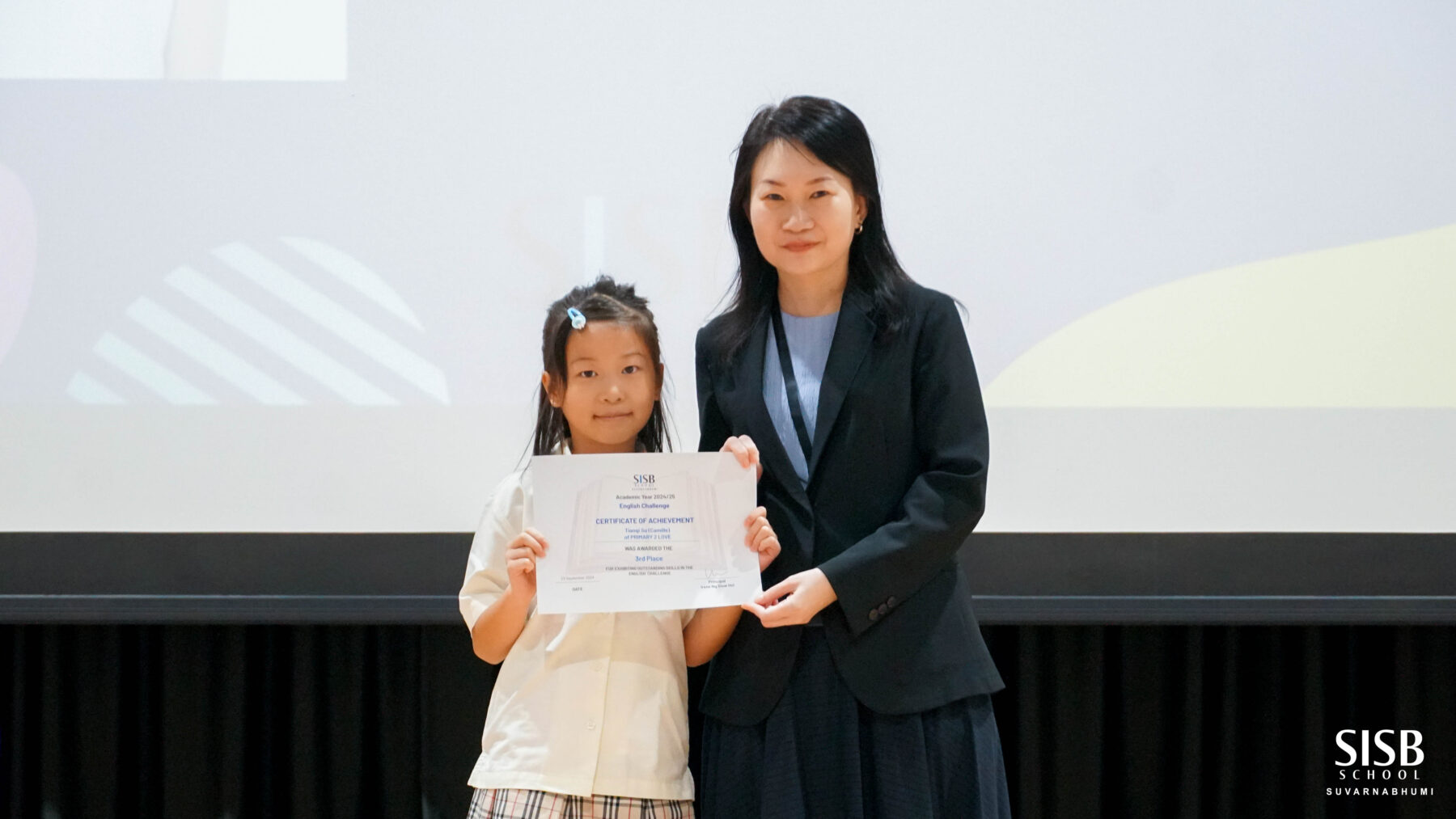 SISB Suvarnabhumi: English Challenge Week Awards Ceremony 2024 | SISB Schools